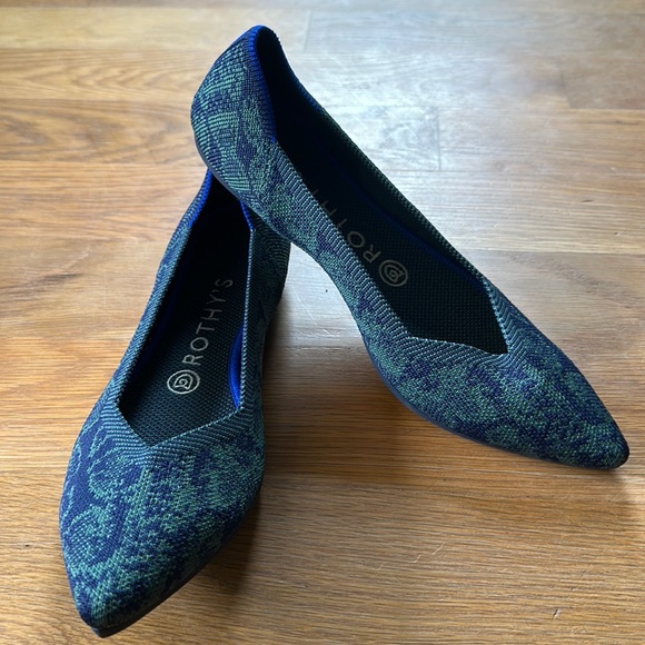 Rothy's | Shoes | Rare Rothys Flats The Point Emerald Blue Snake 8 ...